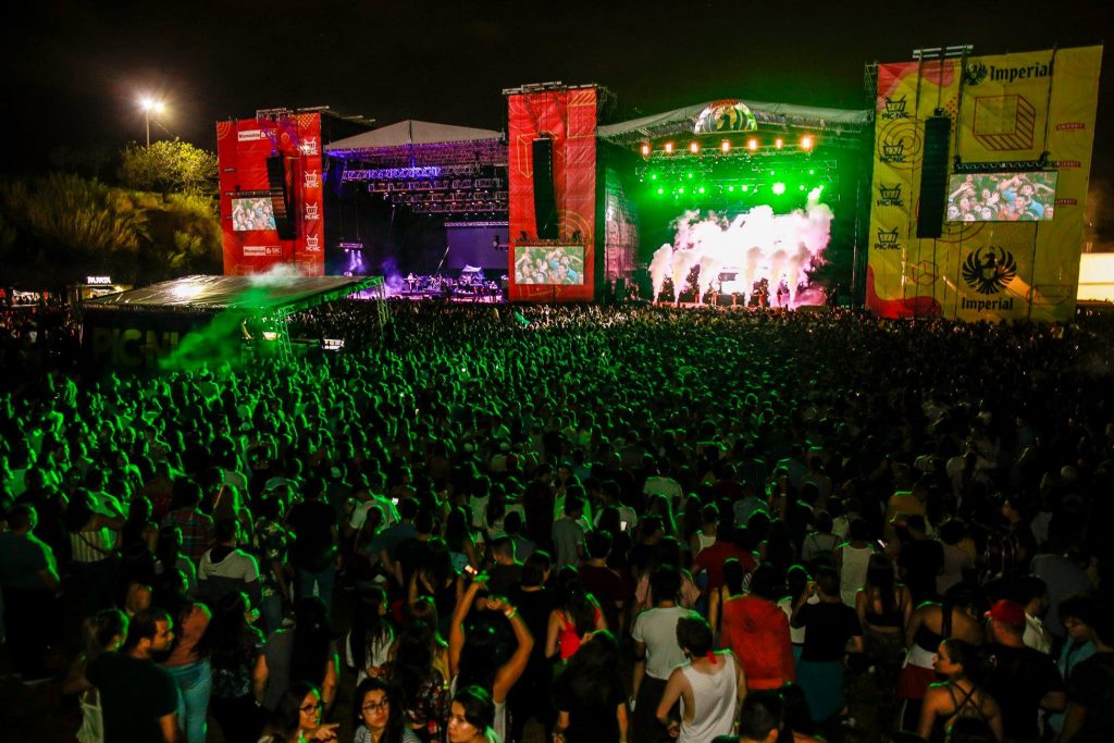 Karol G es la última artista agregada al Picnic Festival 2020 ...