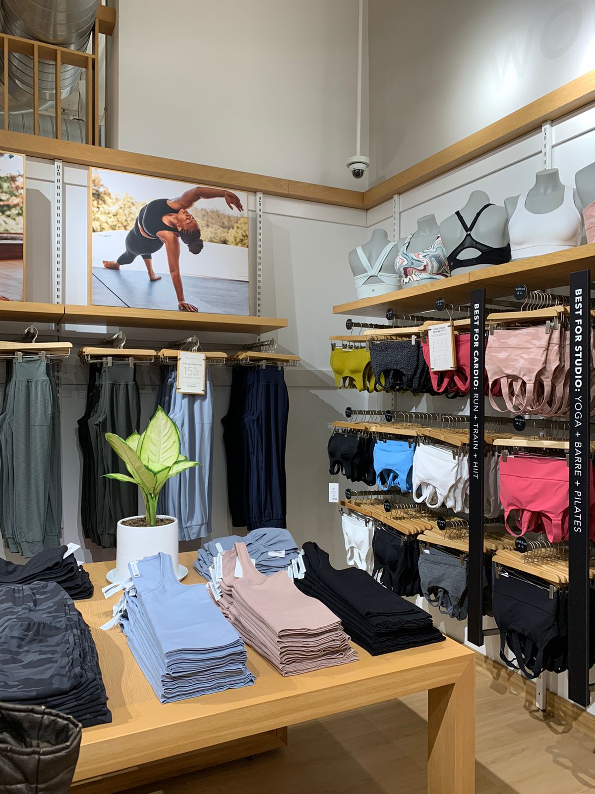 Athleta elige a Costa Rica para abrir su primer franquicia - aDiarioCR ...