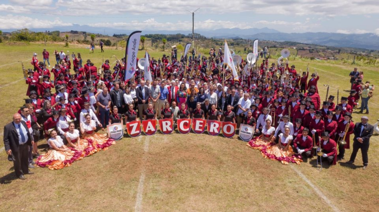 Banda de Zarcero representará a Latinoamérica en Desfile de las Rosas ...