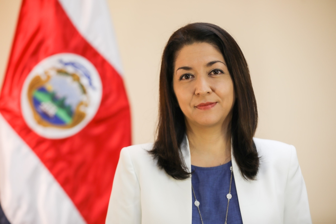 Colegio de Médicos ofrece colaboración a nueva ministra de Salud ...